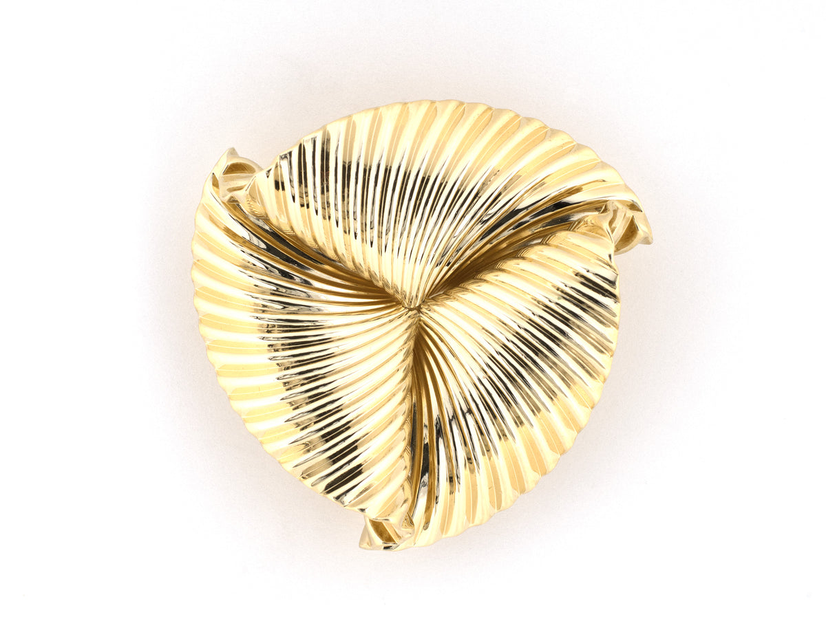 24240 - Circa 1950 Preformed Parts Gold Triangular Pin – Durland Co